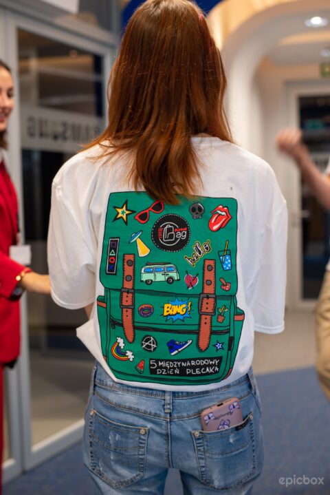 Międzynarodowy Dzień Plecaka » FlyingBag